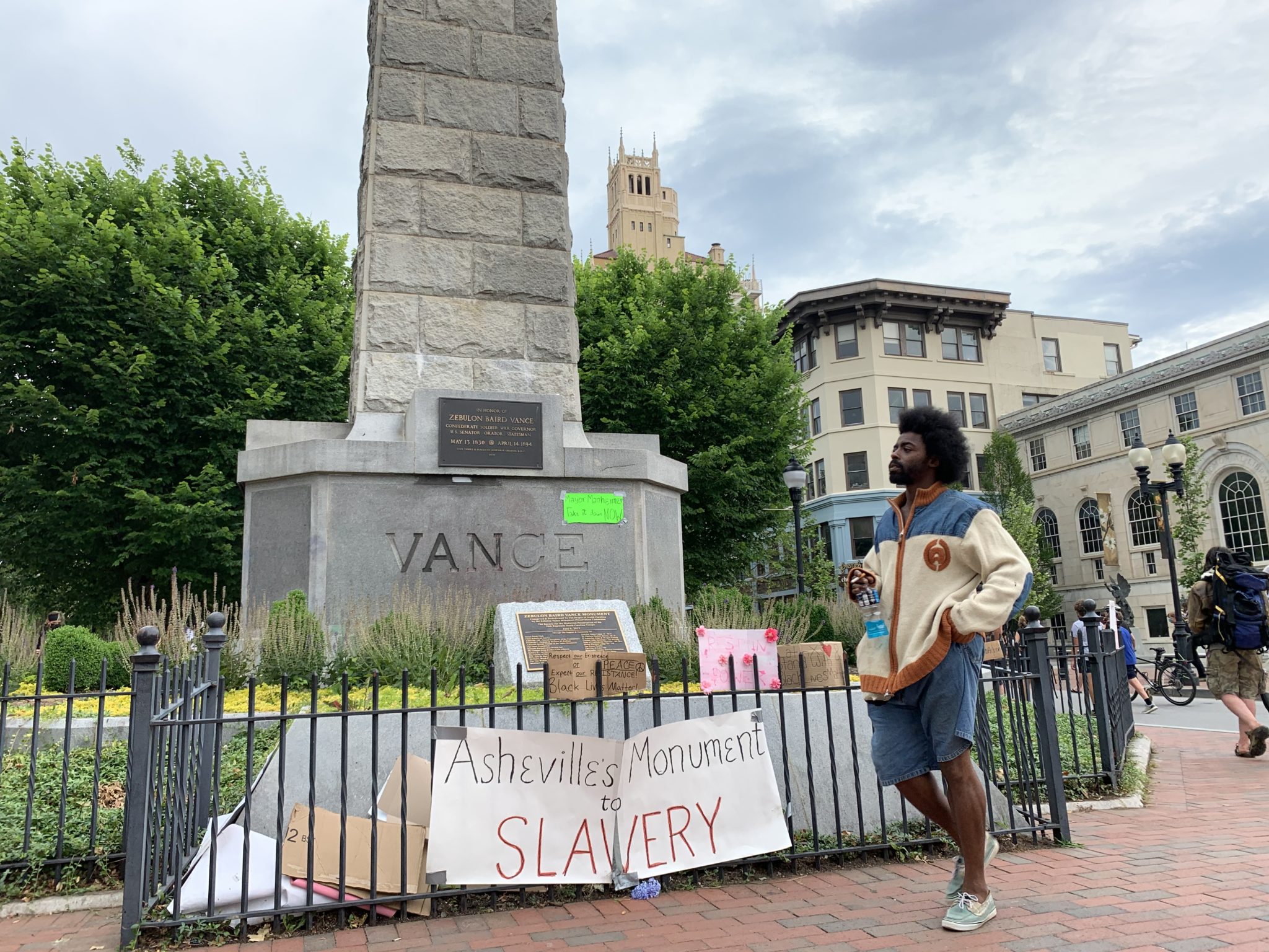 Proposal: Cover entire Vance Monument in downtown Asheville | Ashvegas